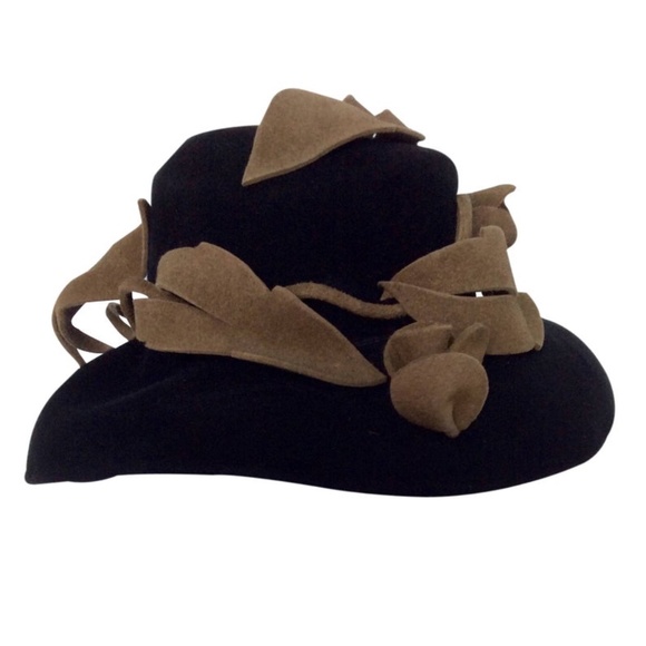 Bailey Tomlin | Accessories | Bailey Tomlin London Floral Hat | Poshmark